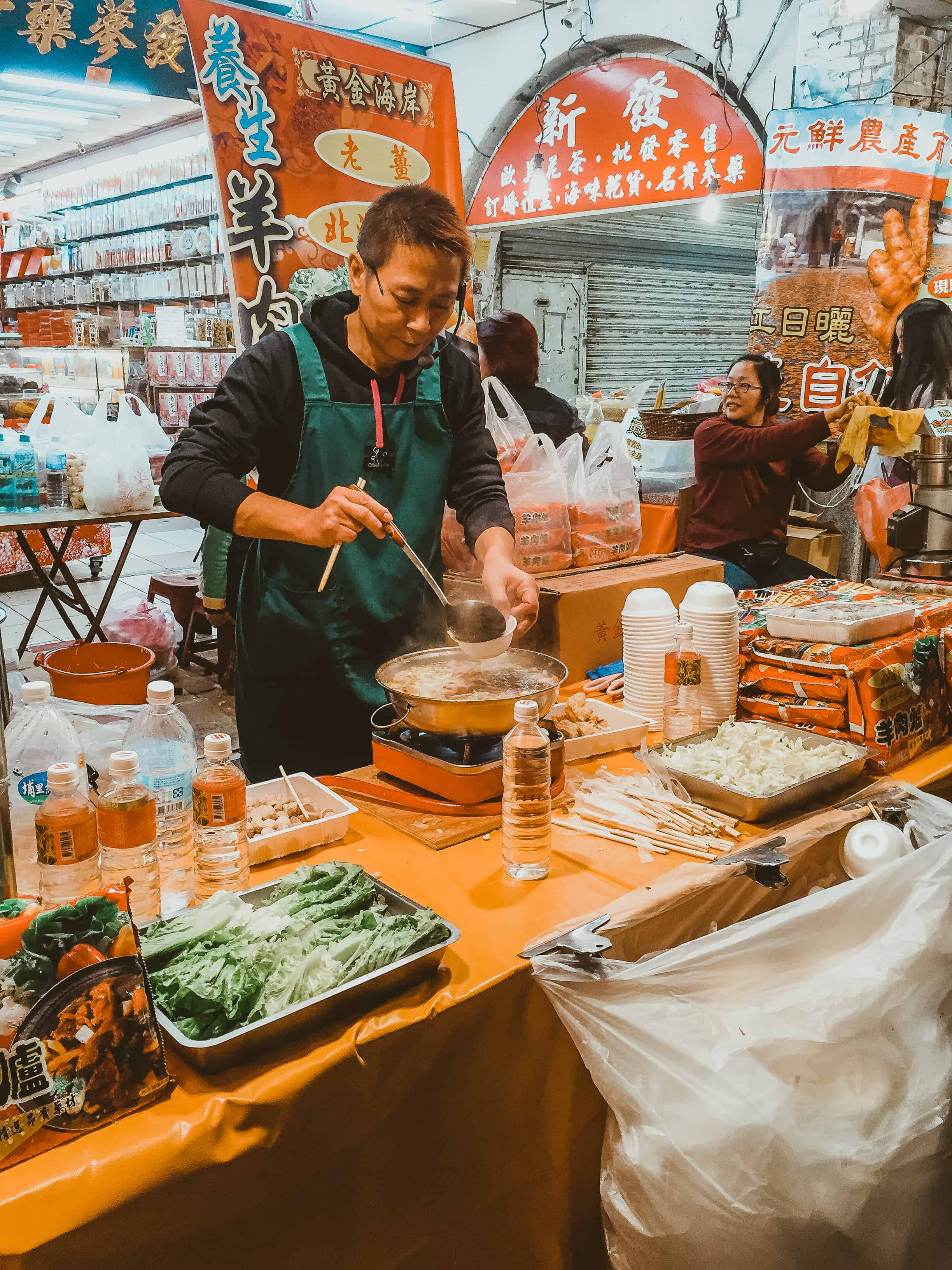 Your Guide To Some Of The Best Night Markets In Taiwan Red Around the World