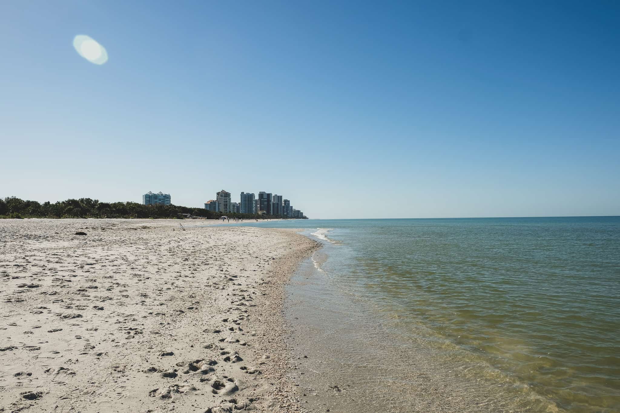 DSCF5981 Red Around the World